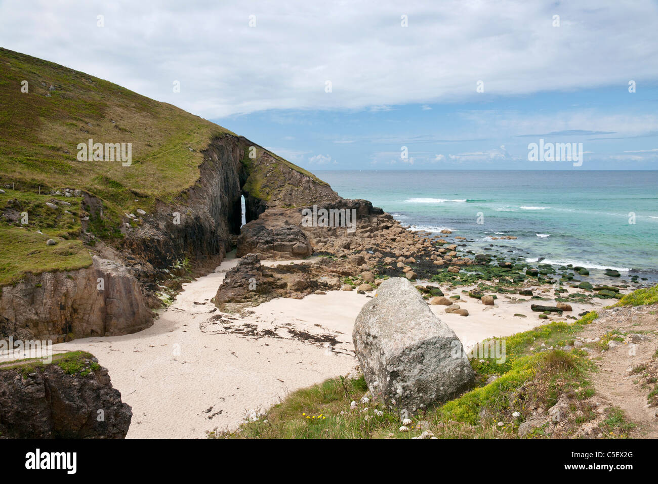 Beach and cliffs at Nanjizal, cove in West Cornwall, UK Stock Photo - Alamy