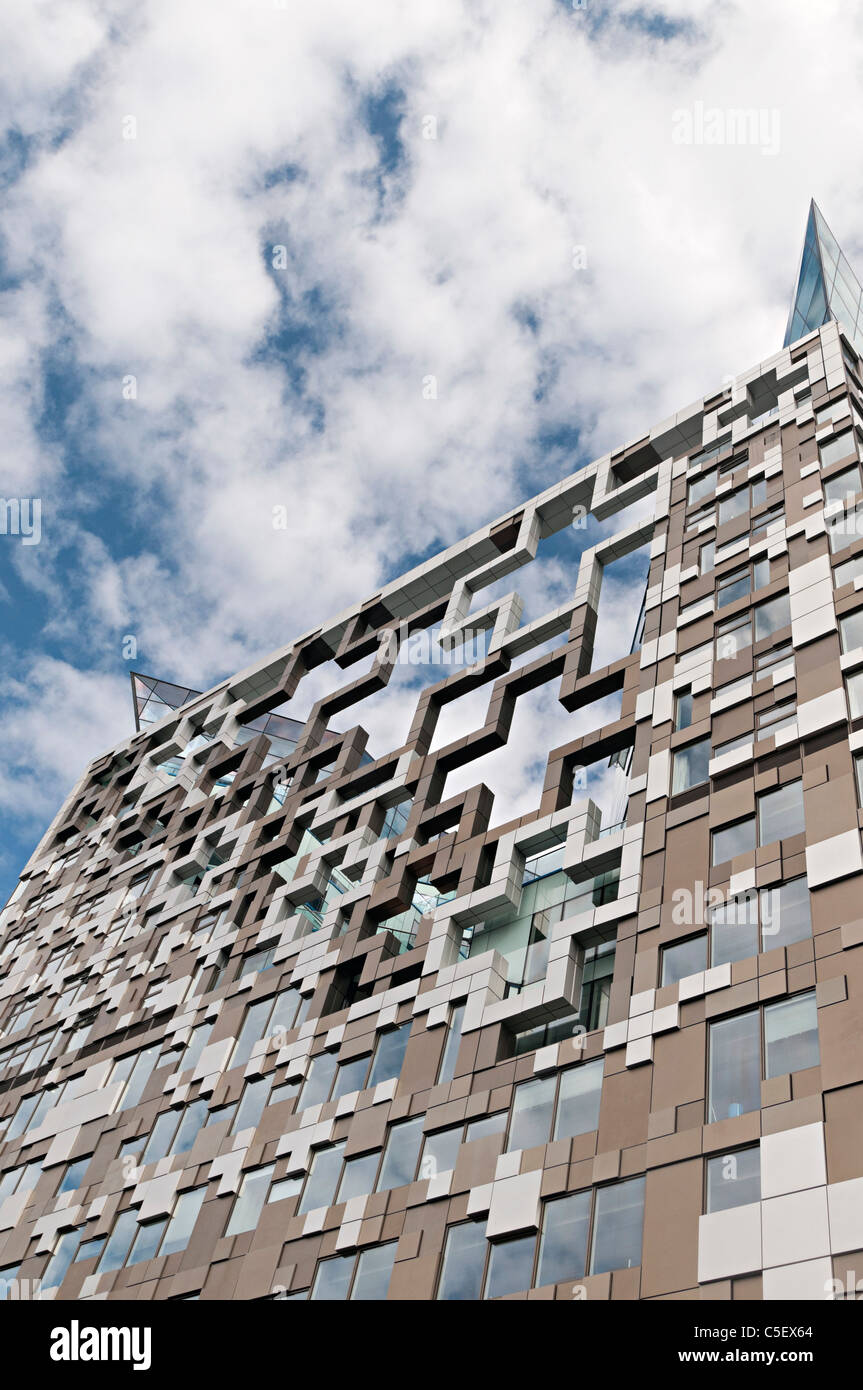 Blue cube architects hi-res stock photography and images - Alamy