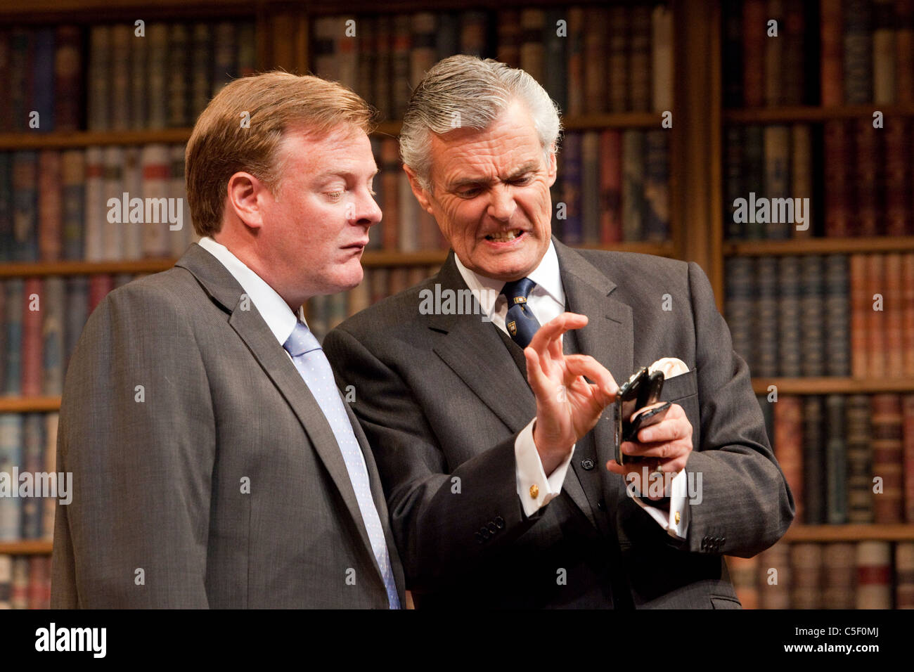 Sir humphrey appleby hi-res stock photography and images - Alamy