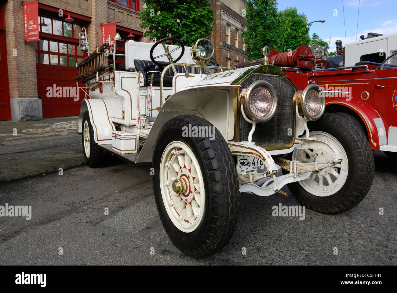 1920 American La France vintage hose and reel fire truck Stock Photo ...