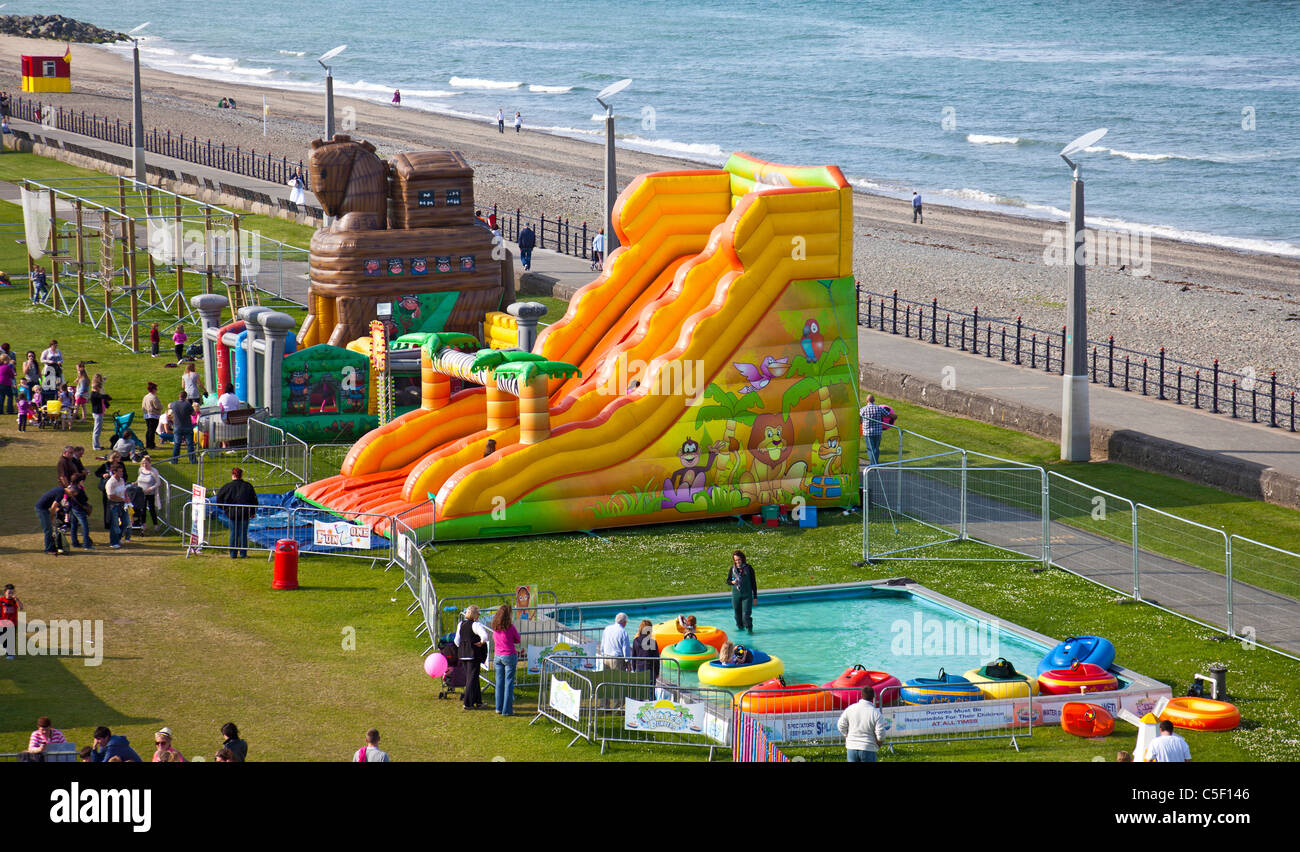 Funfair slide hi-res stock photography and images - Alamy