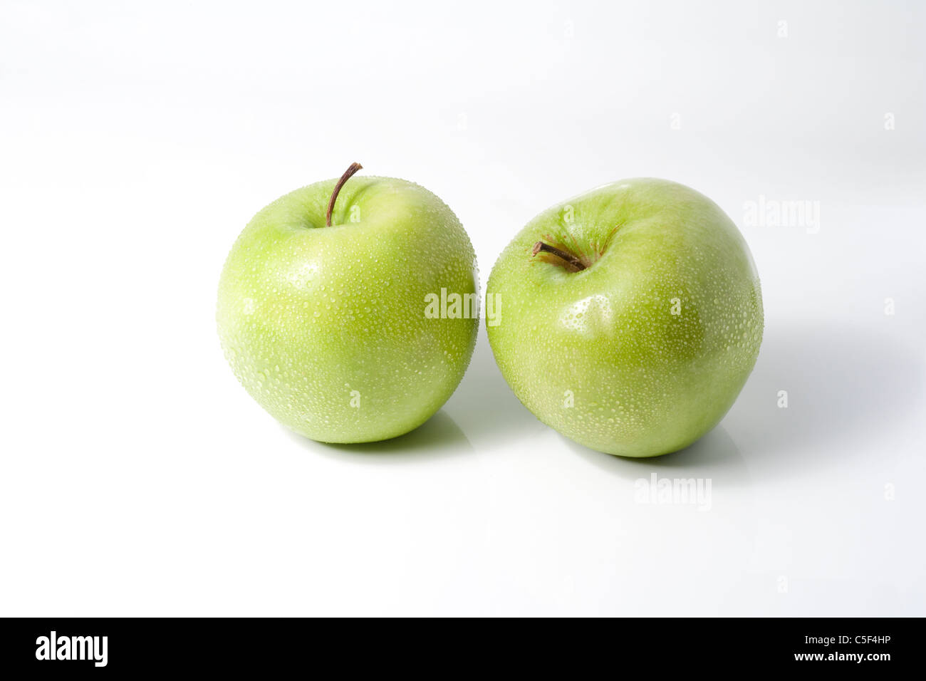 Fresh Green Apple Stock Photo - Alamy