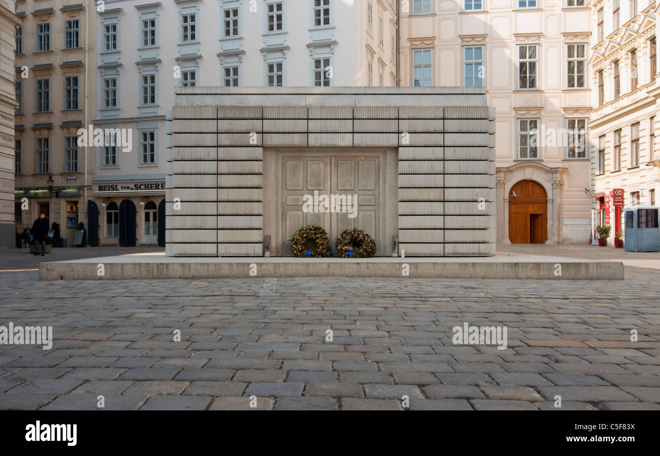 Judenplatz Holocaust Memorial (Nameless Library) for Jewish Victims of ...