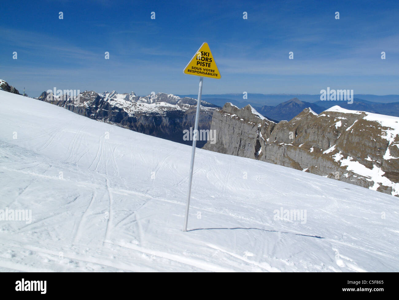 Ski Piste Sign French Alps High Resolution Stock Photography and Images ...