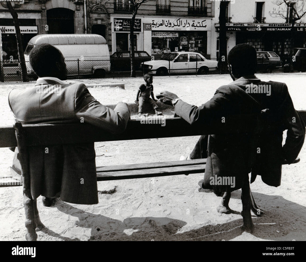 African immigrants paris hi-res stock photography and images - Alamy