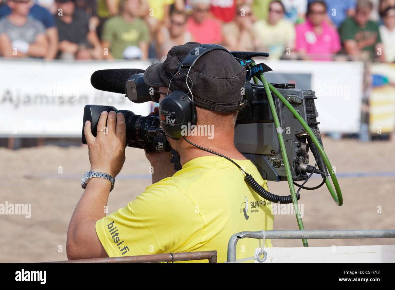 Tv filming equipment hi-res stock photography and images - Alamy