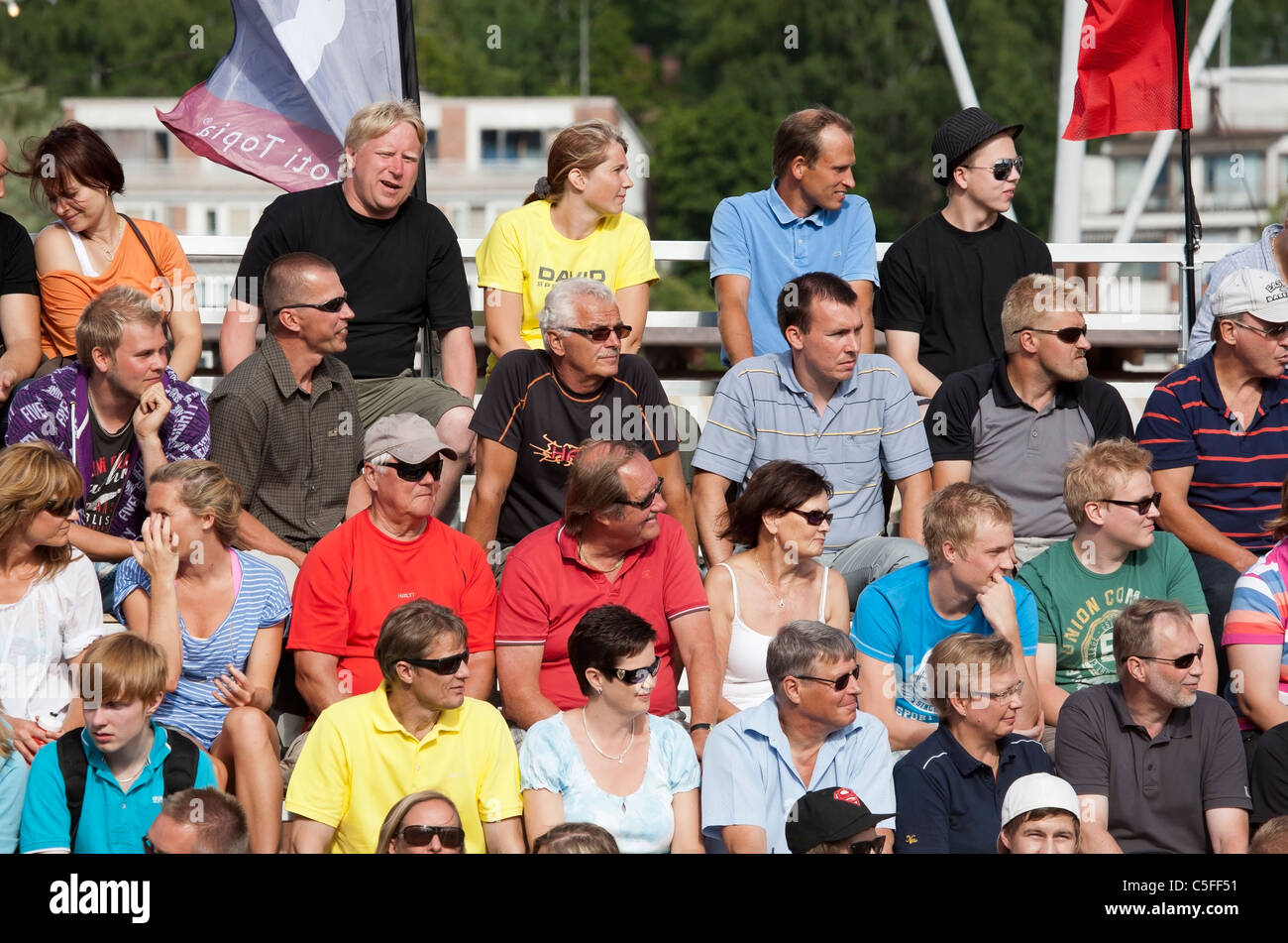 Crowd seated at an event hi-res stock photography and images - Alamy