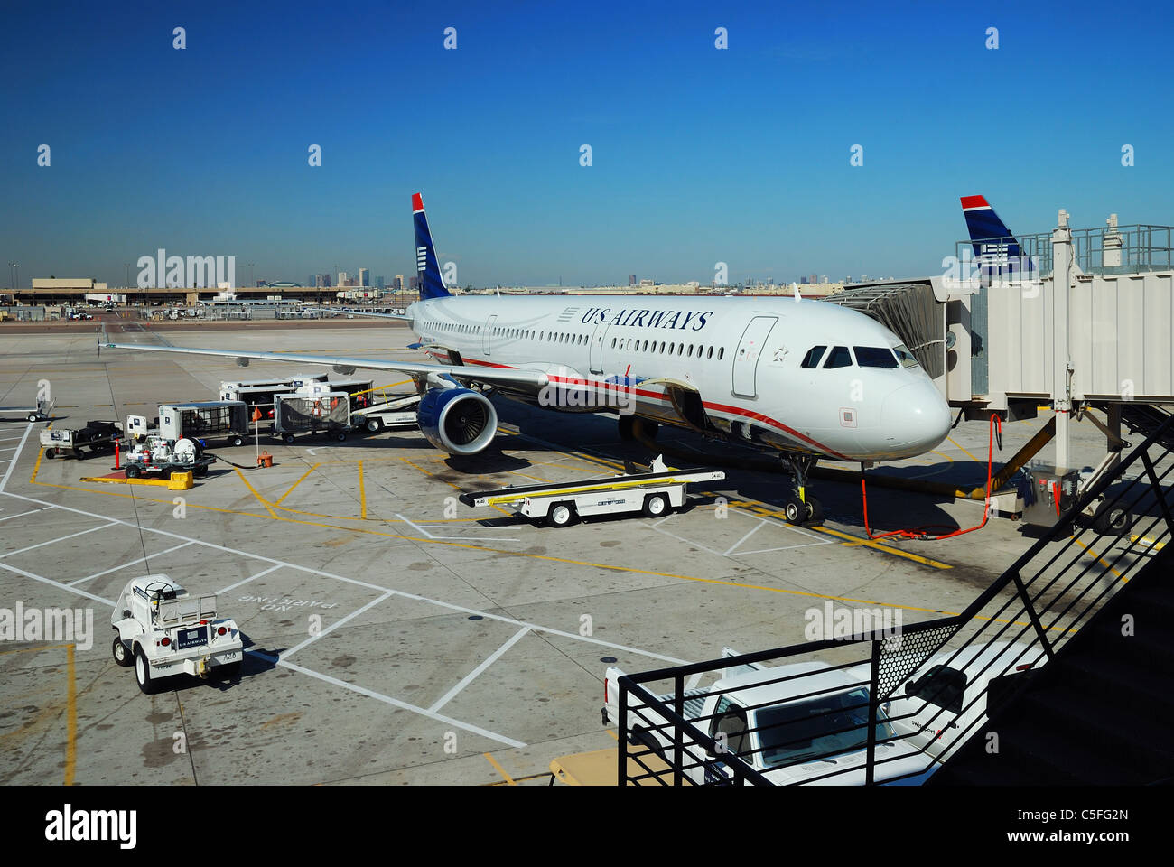 Airport phoenix hi-res stock photography and images - Alamy