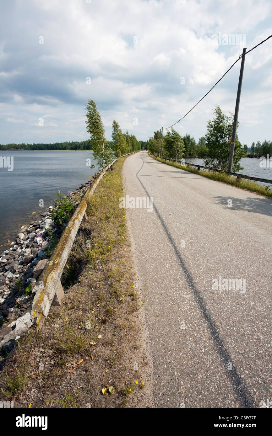 Narrow road ahead hi-res stock photography and images - Alamy