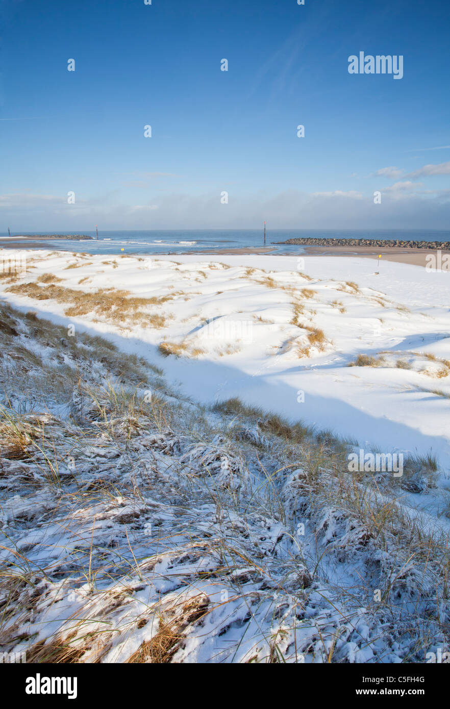 Sea palling norfolk uk hi-res stock photography and images - Alamy