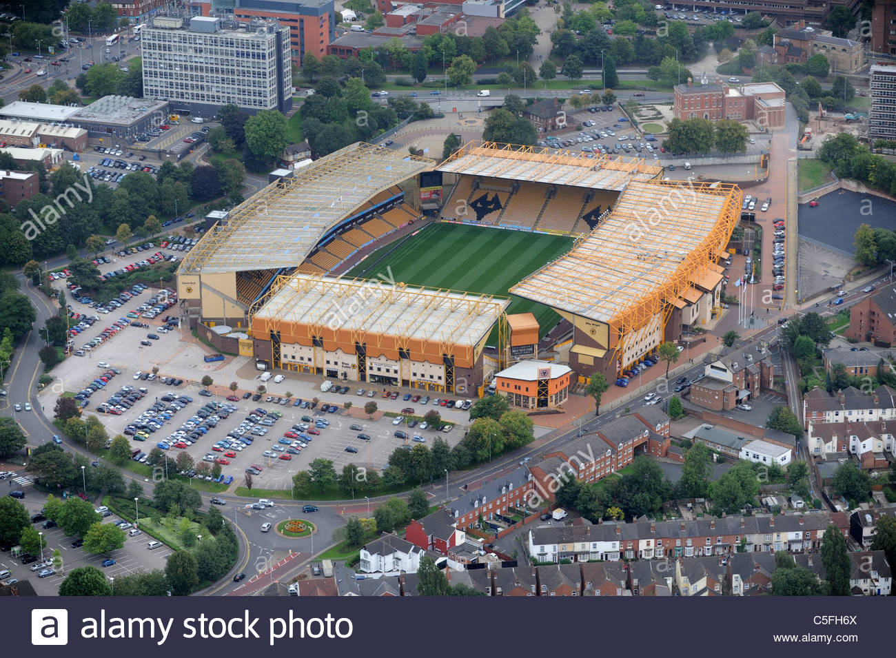 Molineux Stadium High Resolution Stock Photography and Images - Alamy