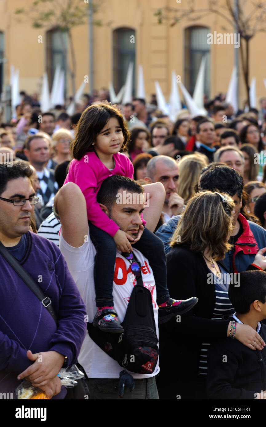 Holy week crowd hi-res stock photography and images - Alamy
