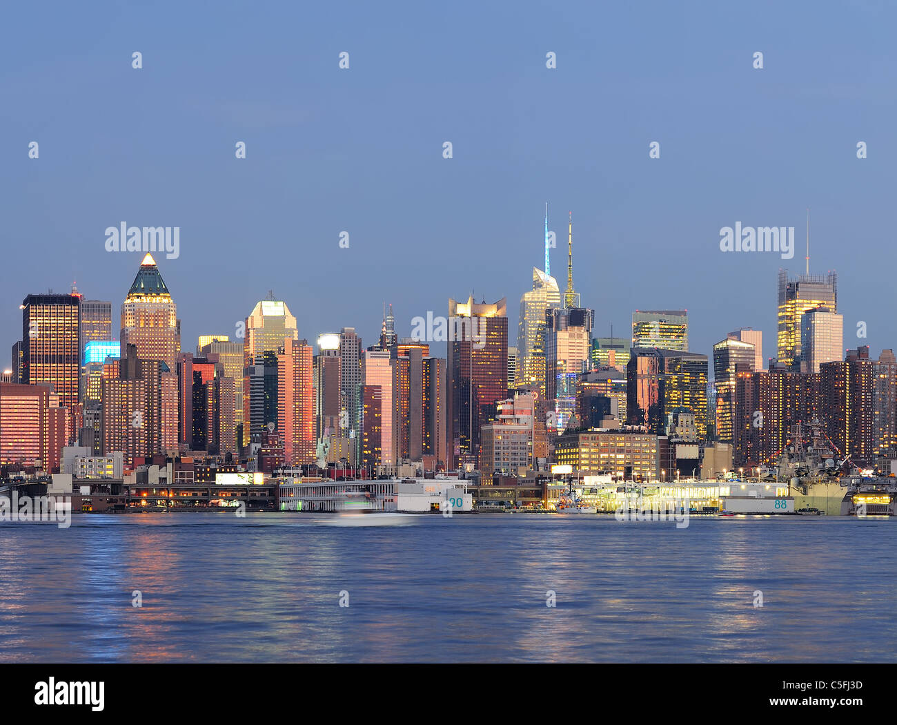 Hudson River waterfront view of New York City Manhattan after sunset ...