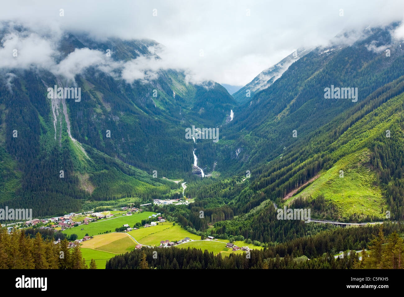 Alps beautiful mountain waterfall Krimml (Austria, Tirol) summer view ...