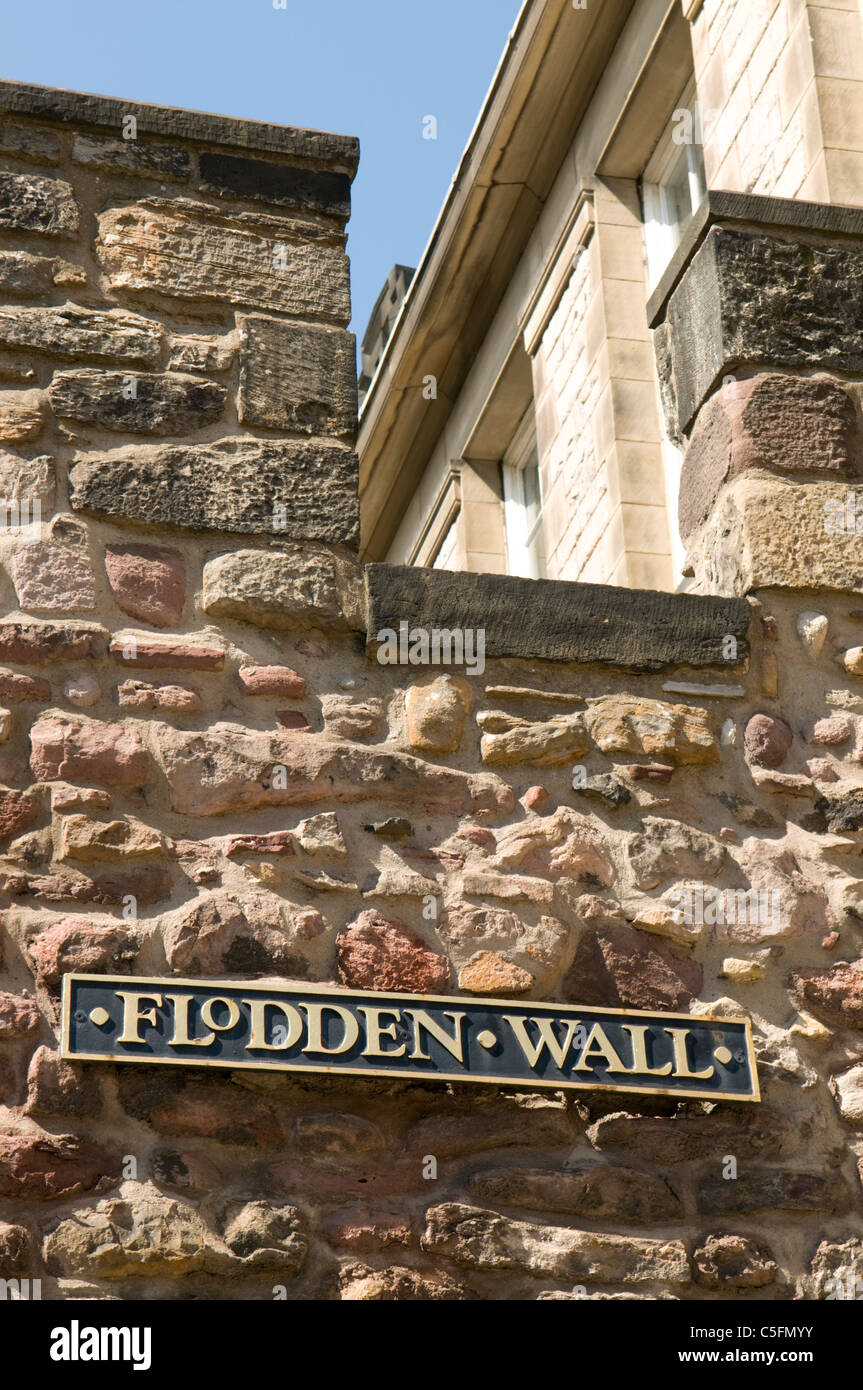 Defensive boundary hi-res stock photography and images - Alamy