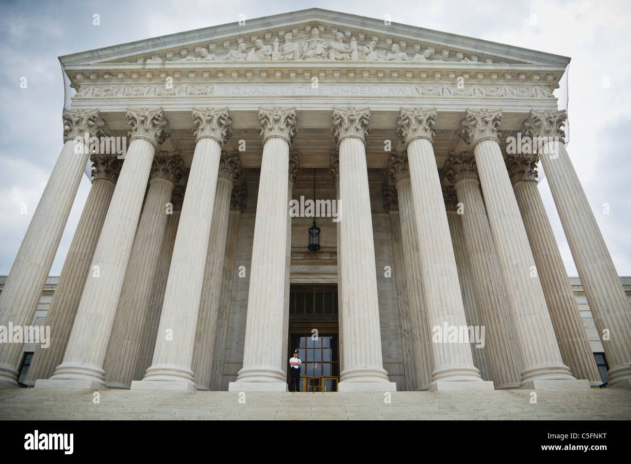 Supreme court exterior building hi-res stock photography and images - Alamy