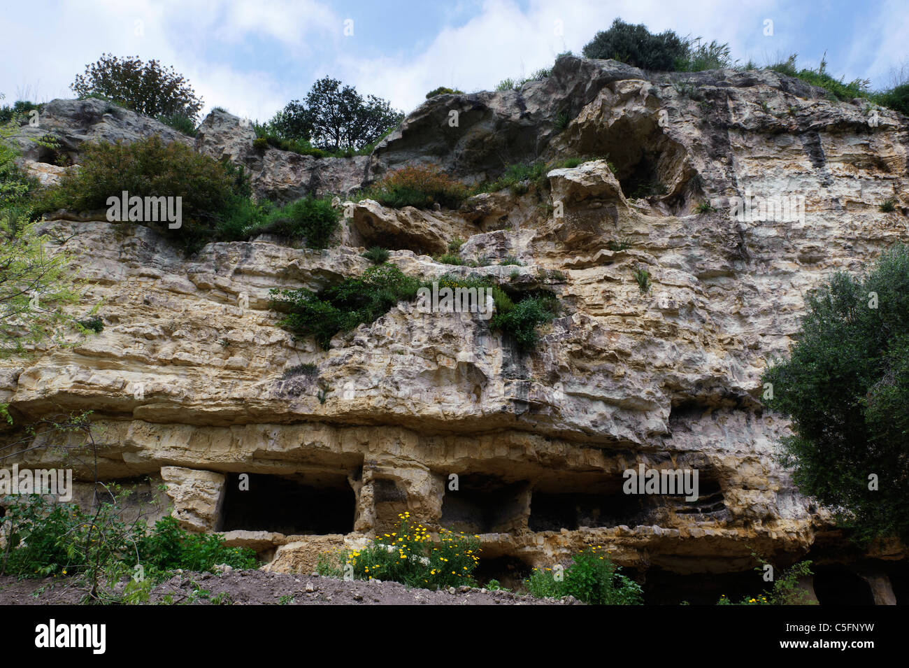Cava Dispica High Resolution Stock Photography and Images - Alamy