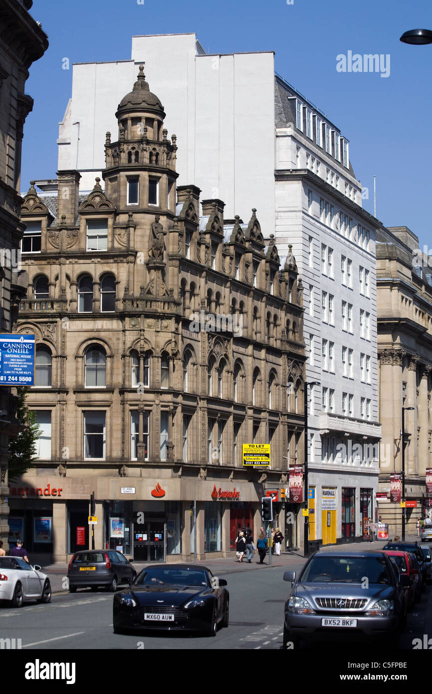 Cross street, manchester hi-res stock photography and images - Alamy