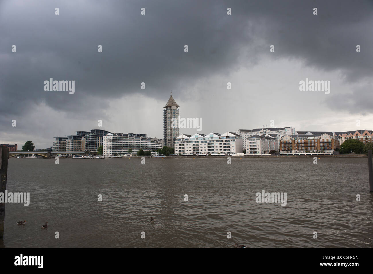 Chelsea wharf area hi-res stock photography and images - Alamy