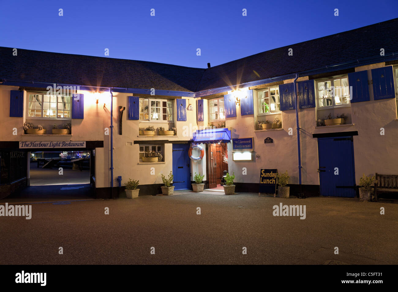 Harbour entrance at night hi-res stock photography and images - Alamy