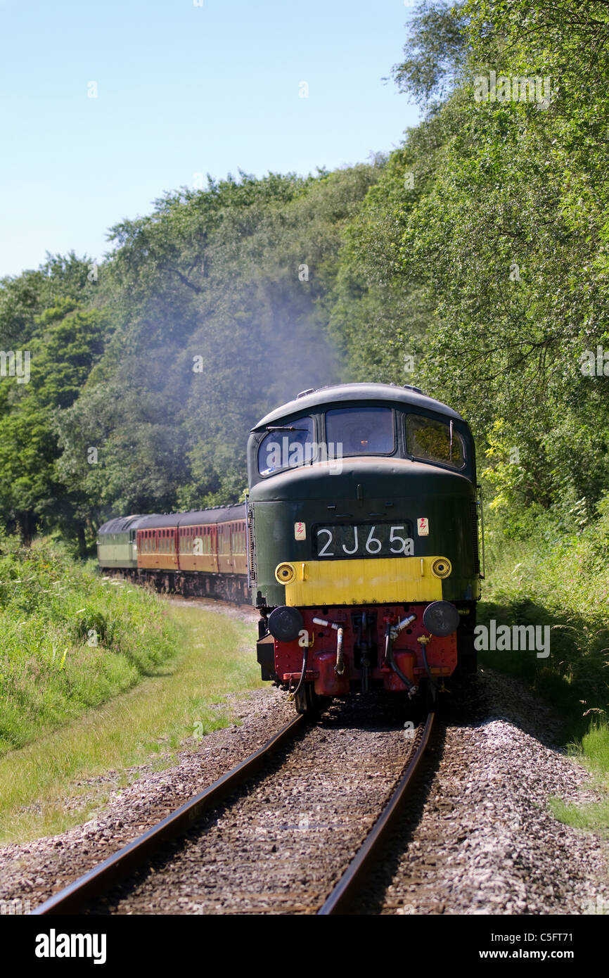 3rd class travel train england hi-res stock photography and images - Alamy