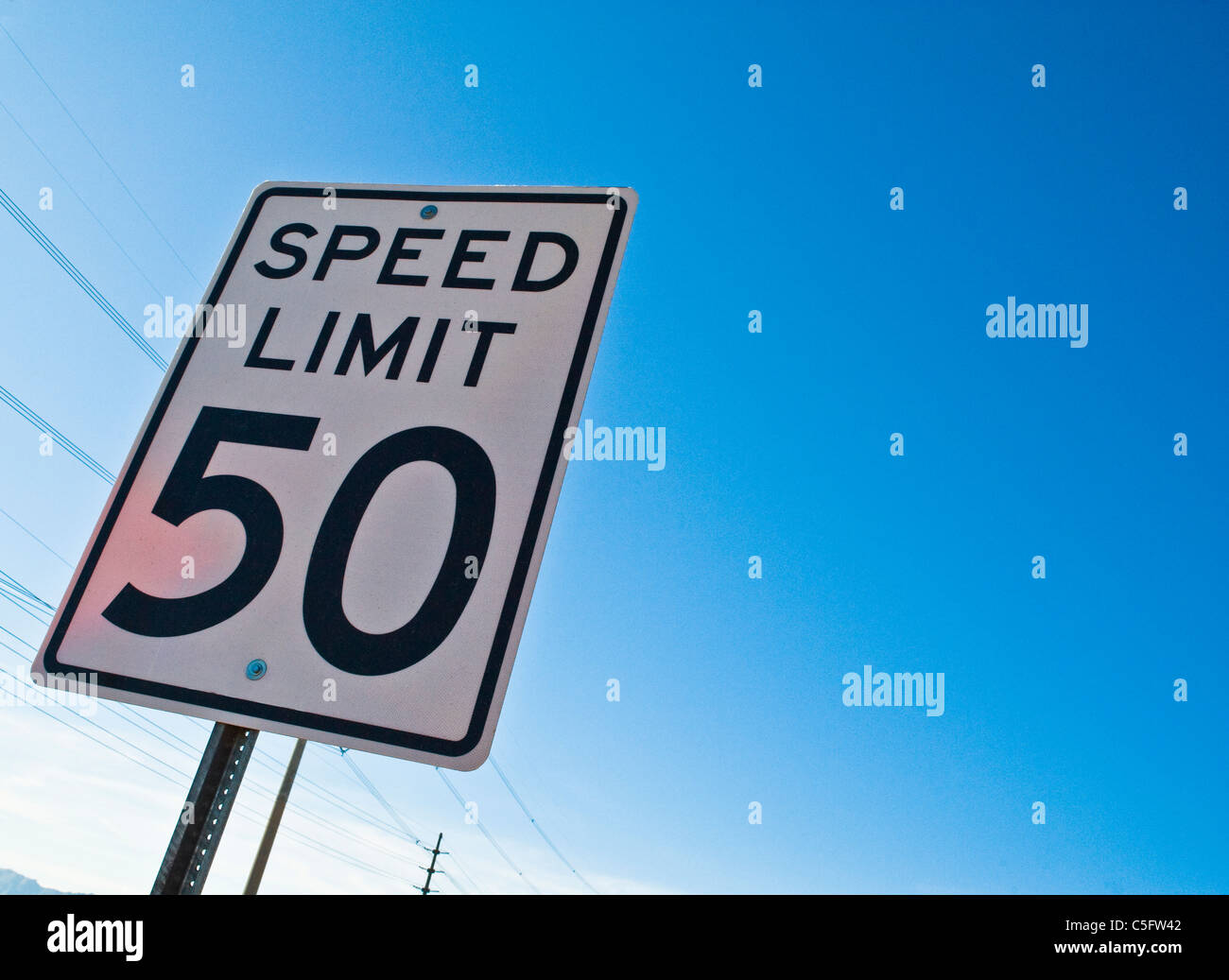 Speed limit signs hi-res stock photography and images - Alamy