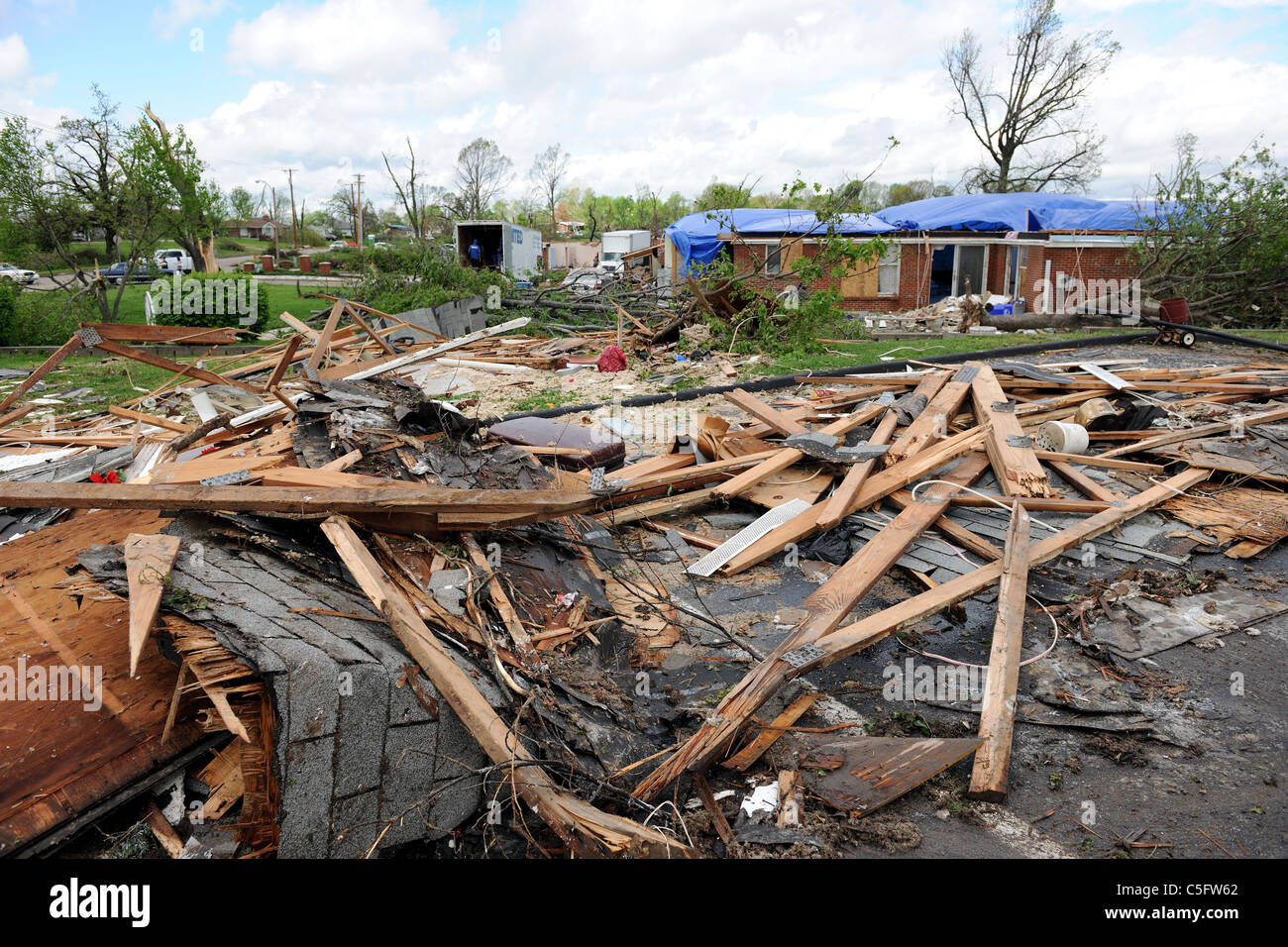 SAINT LOUIS, MISSOURI - APRIL 26: Destroyed homes after tornadoes hit ...