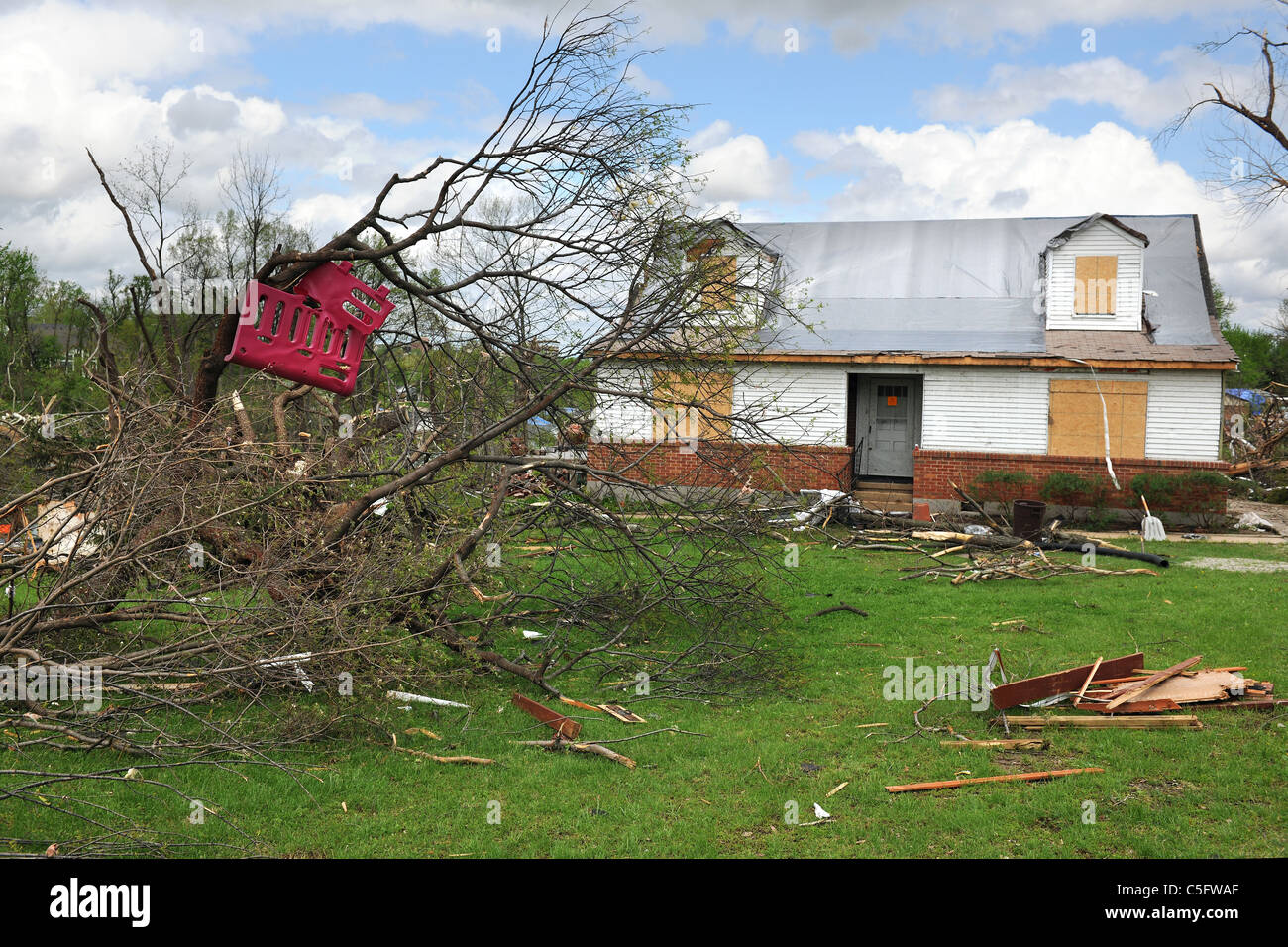 SAINT LOUIS, MISSOURI - APRIL 26: Destroyed homes after tornadoes hit ...