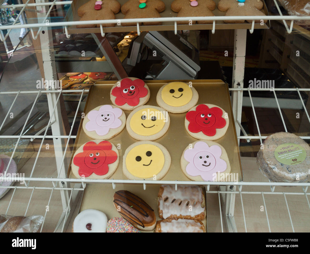Iced biscuits hi-res stock photography and images - Alamy