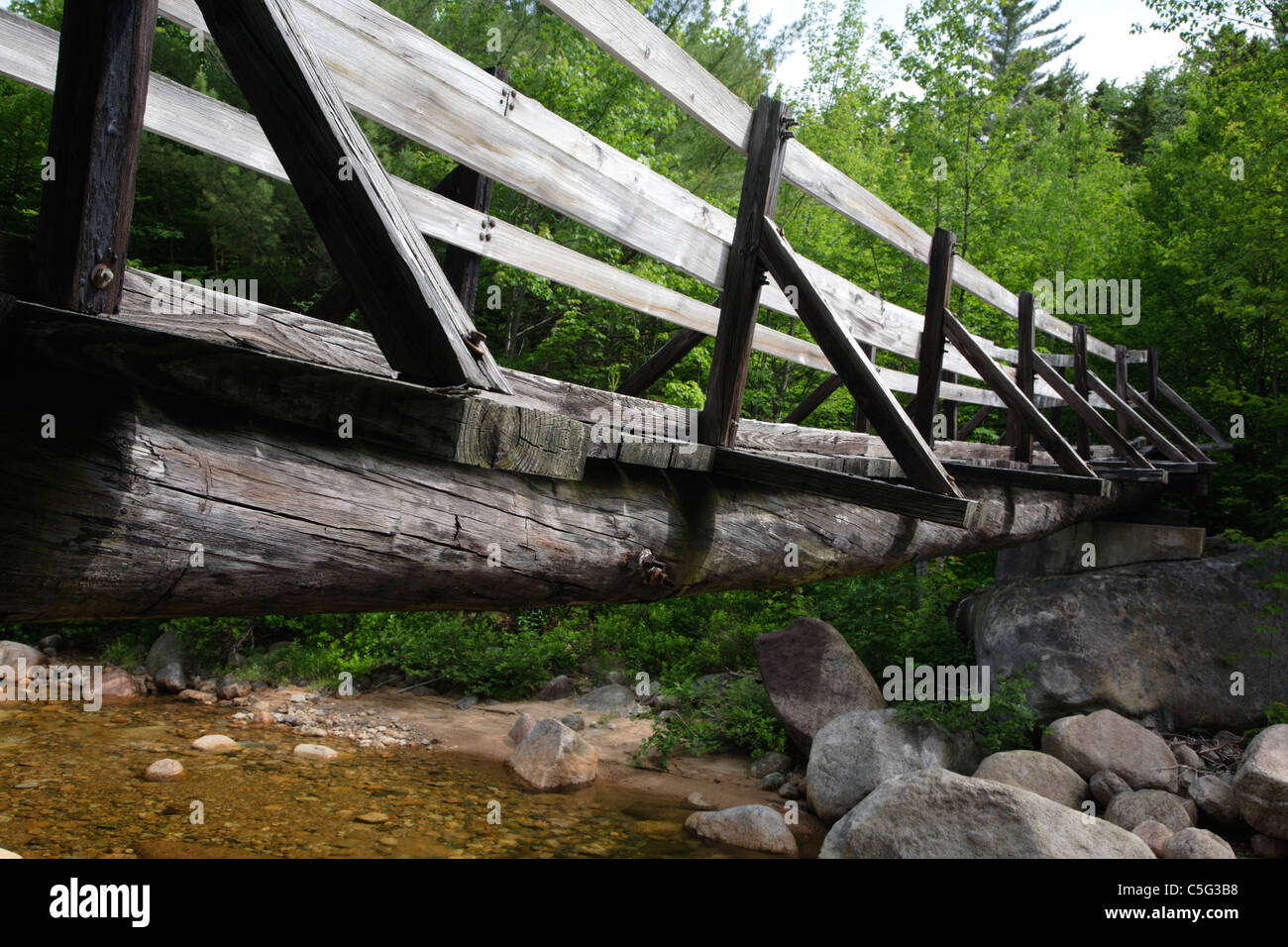 Pemigewasset wilderness footbridge hi-res stock photography and images ...