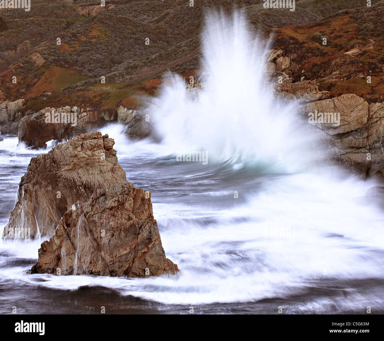 Big sur storm hi-res stock photography and images - Alamy