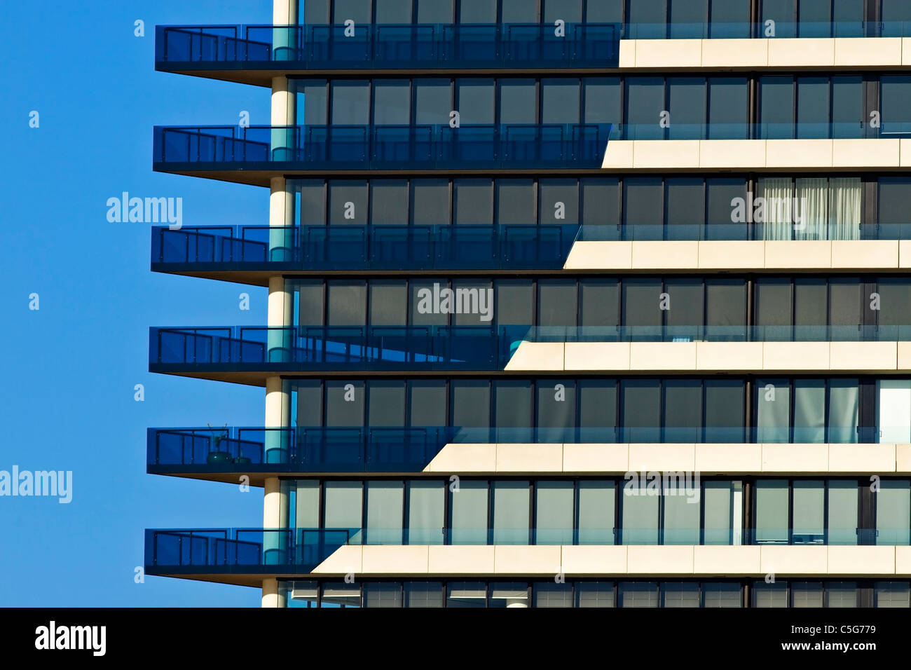 Melbourne Architecture / The facade detail of a modern apartment ...