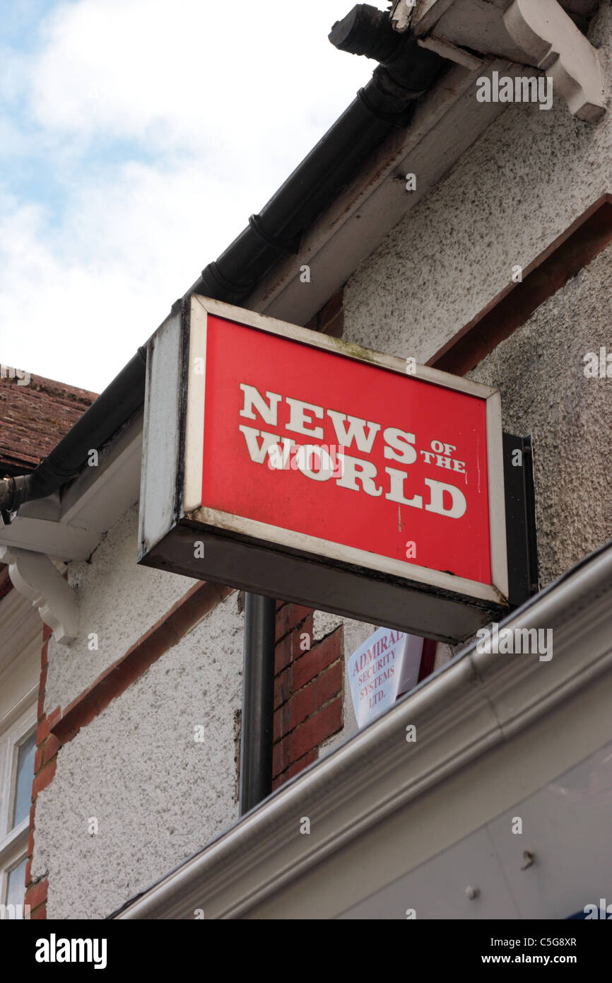 Newsagent advert hi-res stock photography and images - Alamy