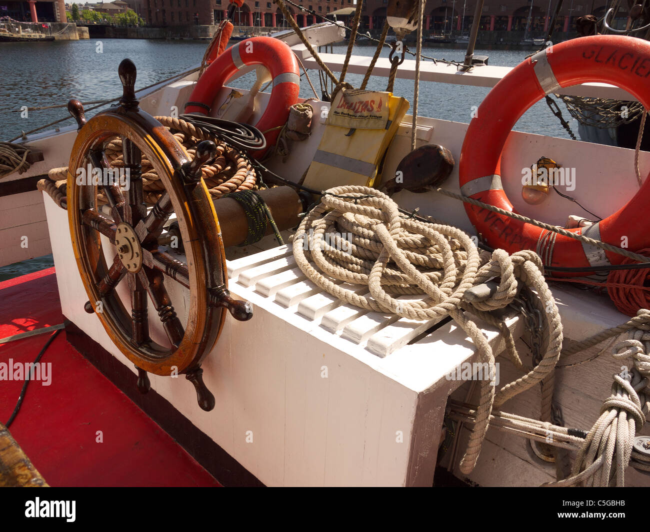 Sailing ship helm hi-res stock photography and images - Alamy