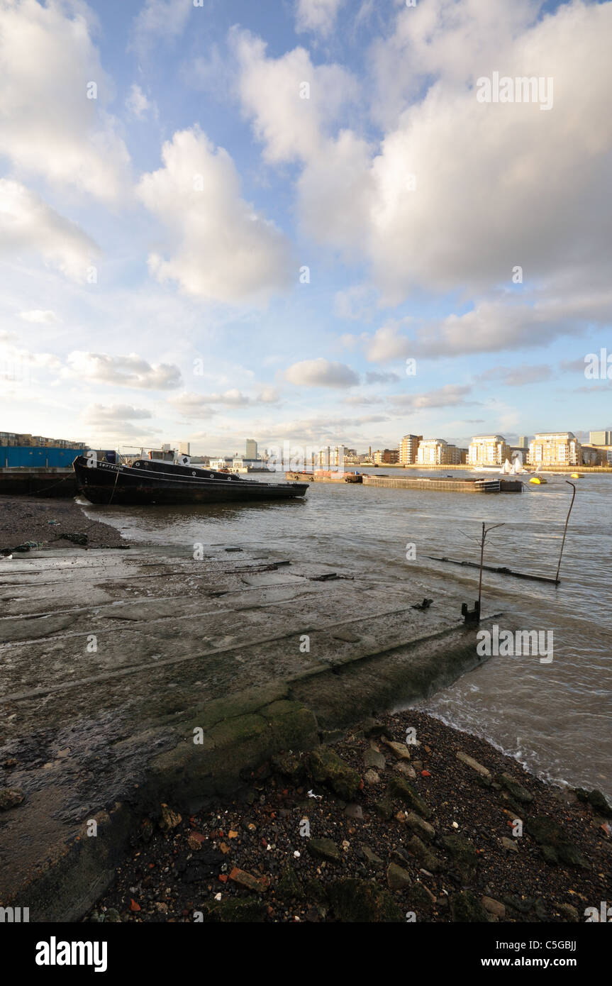 River thames slipway greenwich hi-res stock photography and images - Alamy