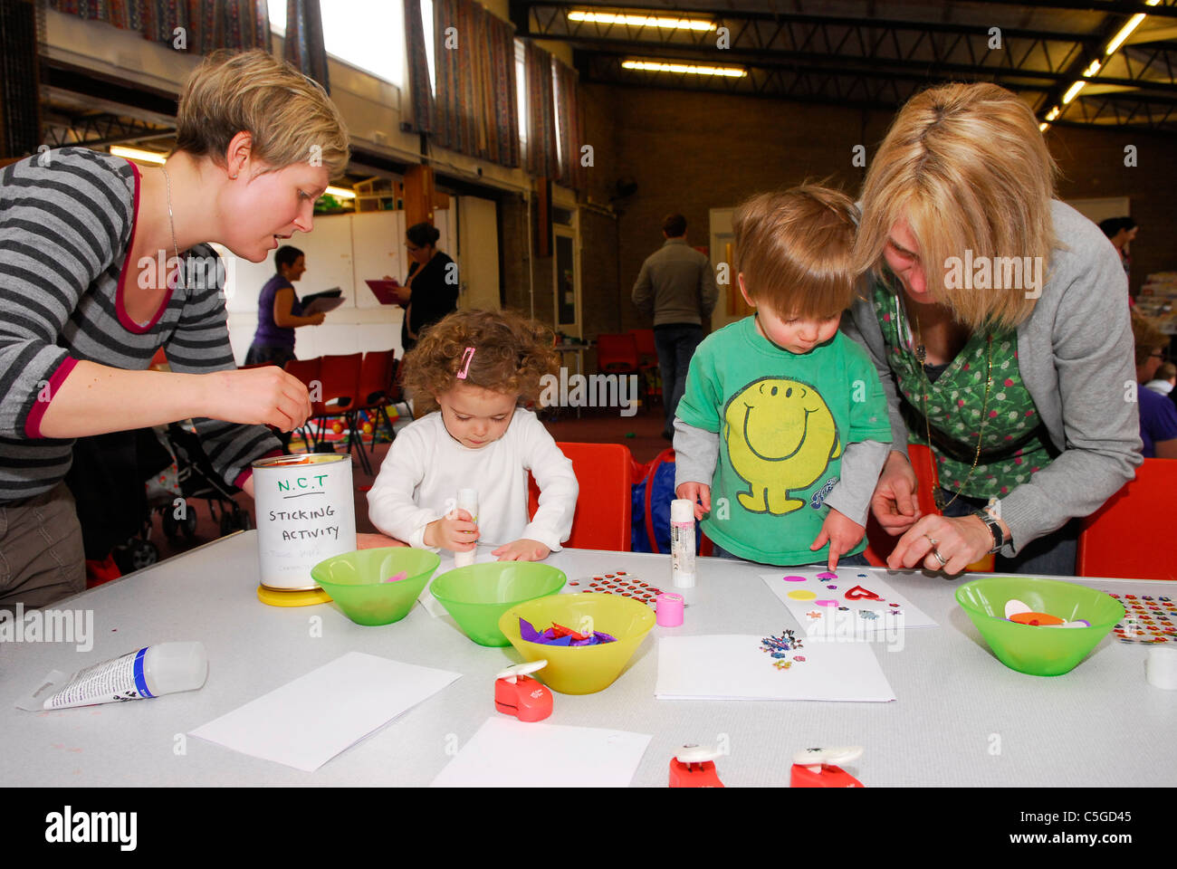 Children engaged activity hi-res stock photography and images - Alamy