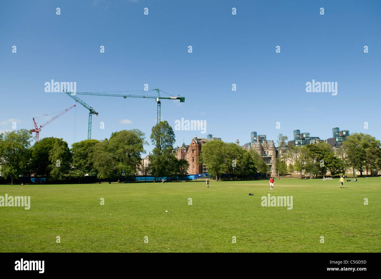 Edinburgh meadows summer hi-res stock photography and images - Alamy