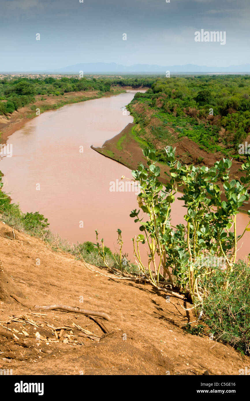 Landscape of the Omo River, at the village of Kolcho, in the Lower Omo ...