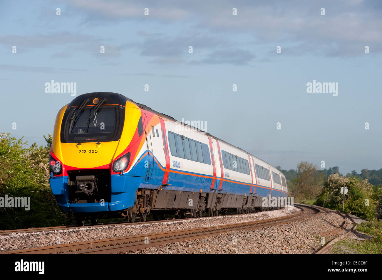 Class 222 Meridian train in East Midlands Trains livery travelling ...