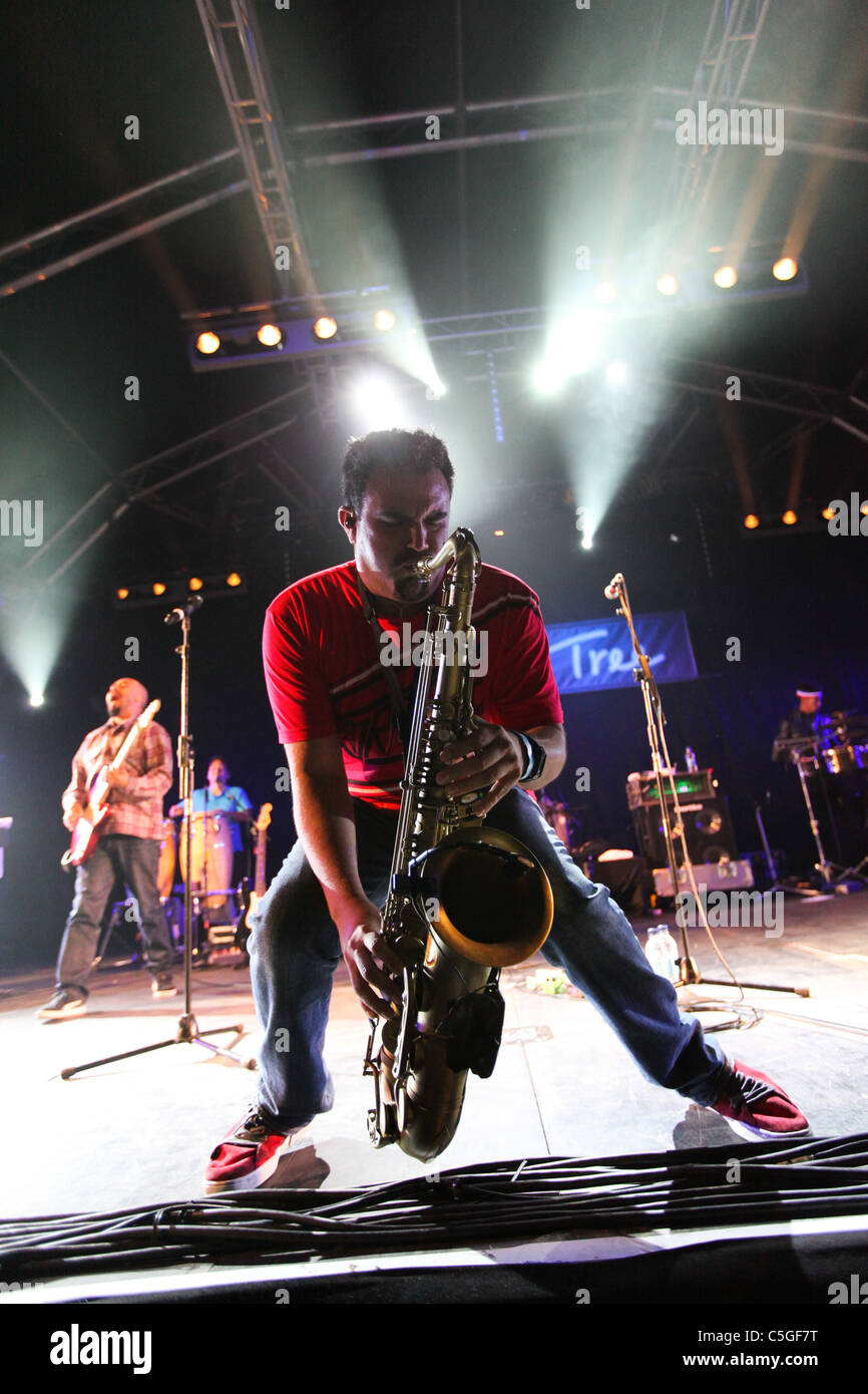 Ozomatli playing at the Larmer Tree Festival 2011, UK (Ulises Bella on ...