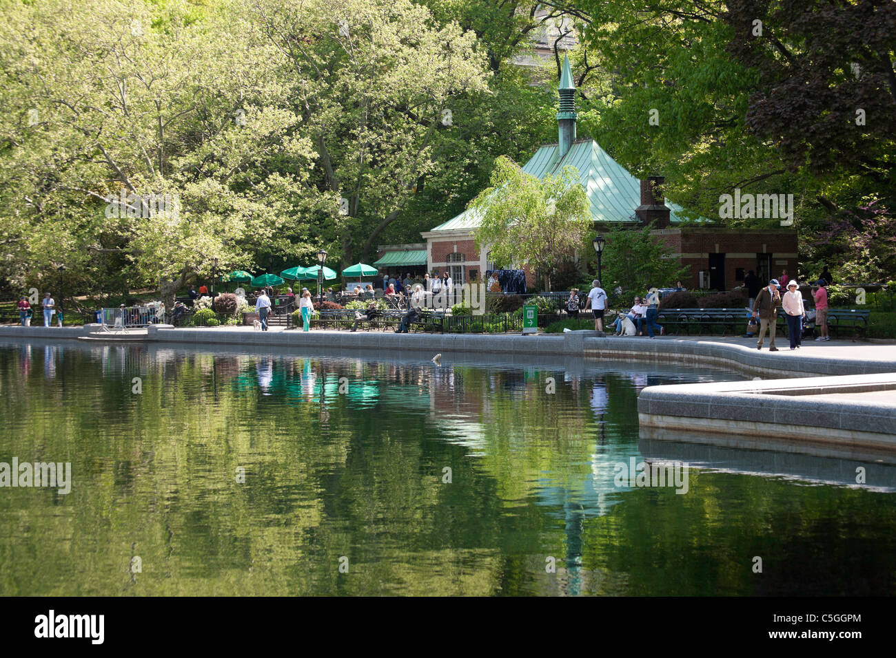Conservatory Water in Central Park, New York City Stock Photo - Alamy