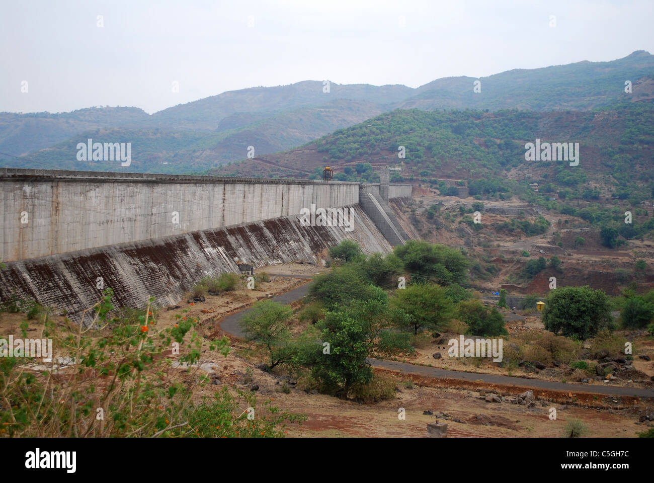 Indian gravity dam hi-res stock photography and images - Alamy