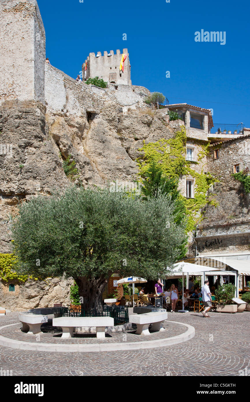 Roquebrune village hi-res stock photography and images - Alamy