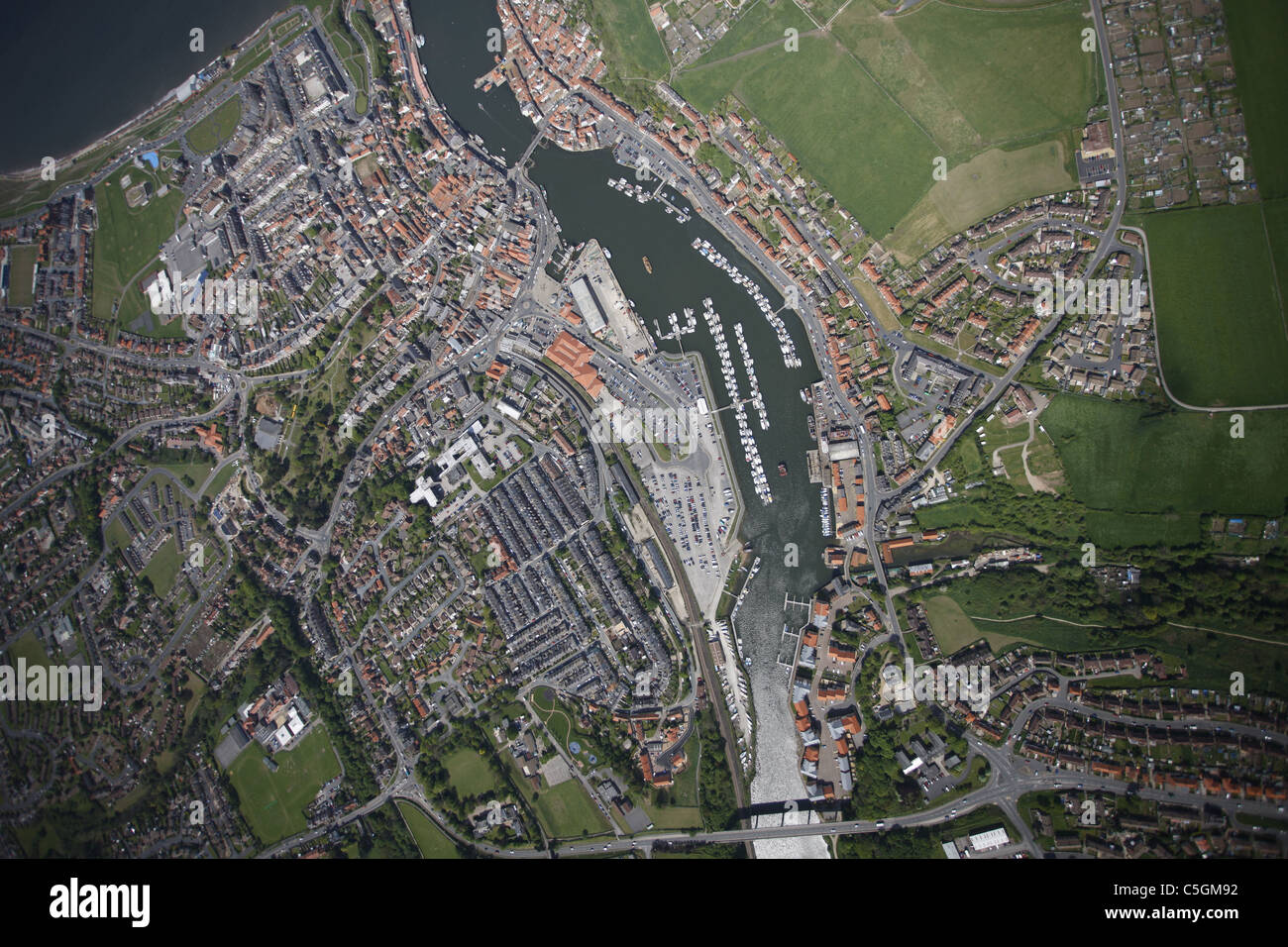 Whitby north yorkshire hi-res stock photography and images - Alamy
