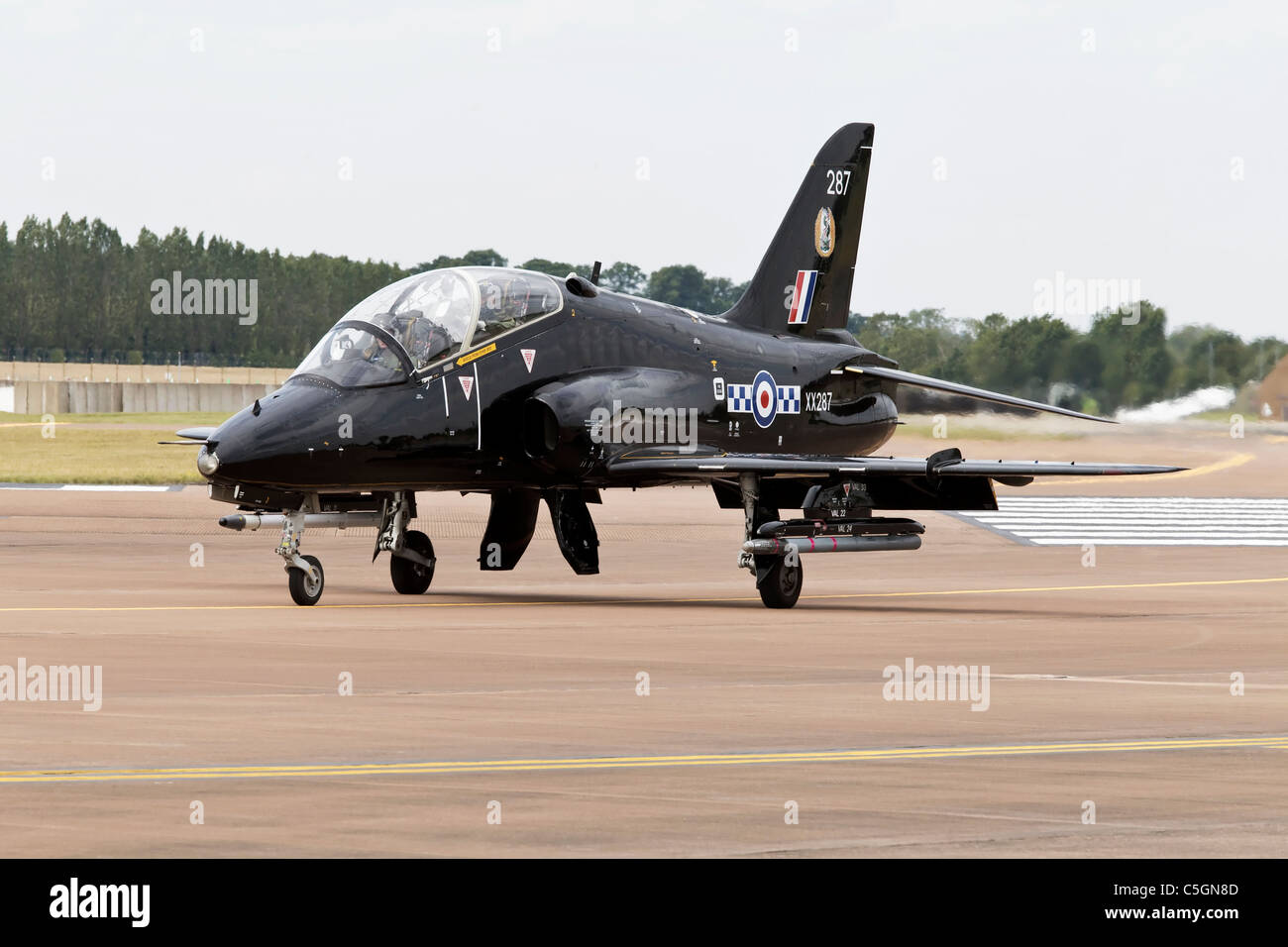 Raf hawk hi-res stock photography and images - Alamy
