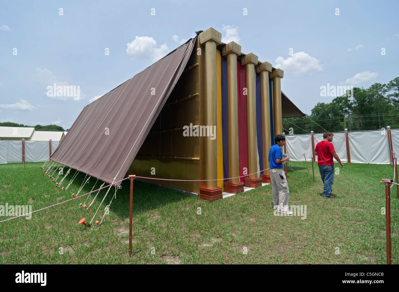 Traveling presentation of the Mosaic Tabernacle the Biblical Hebrews ...