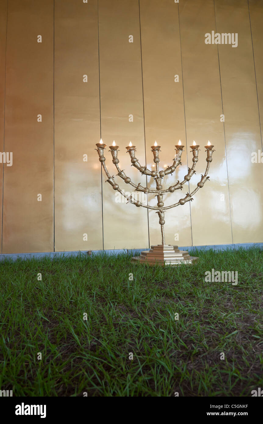 Moses tabernacle hi-res stock photography and images - Alamy