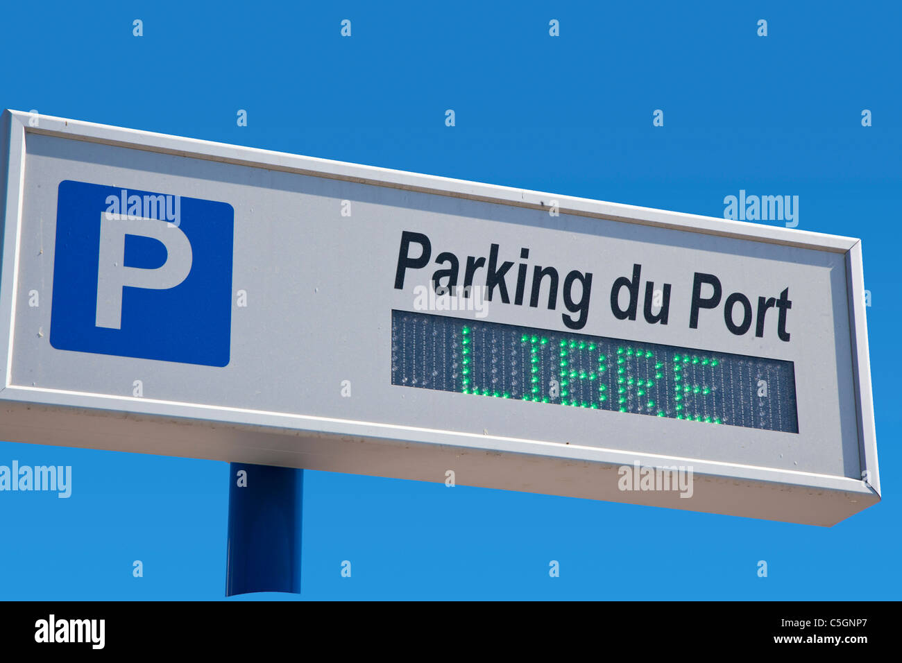 French parking sign hi-res stock photography and images - Alamy