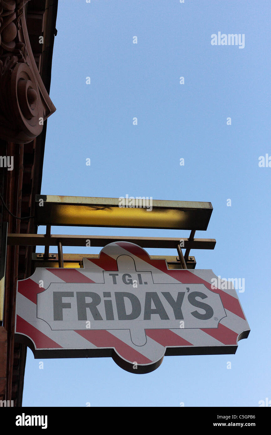 T G.I. FRIDAYS,popular American themed restaurant signage,the company`s ...