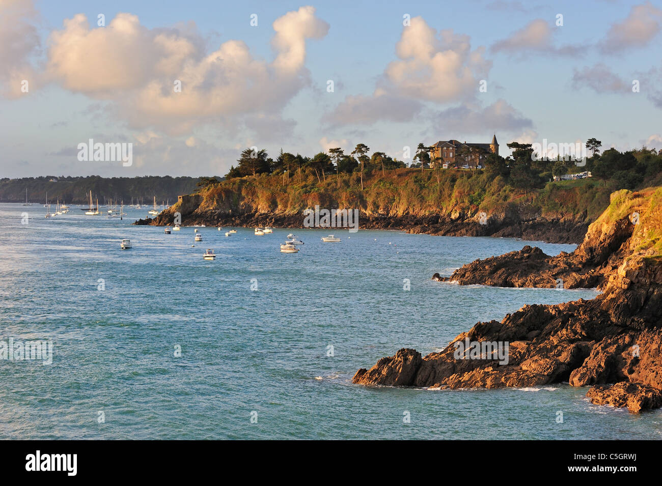 The rocky headlands at the Pointe du Grouin, Brittany, France Stock ...